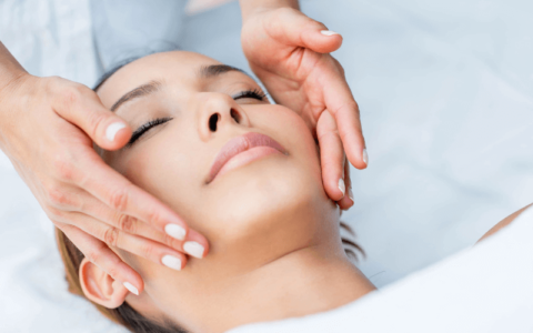 7 Proven Benefits Of Getting A Facial | Types, Tips & Expert Care